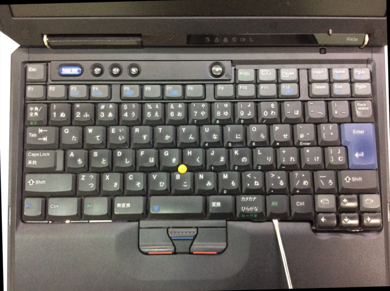 2003年発売 IBM ThinkPad R40e の分解 | 一寸の虫にも五分の魂